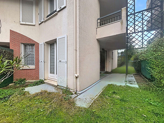 Appartement à vendre - Évry, Les Epinettes - 4 pièces - 3 chambres