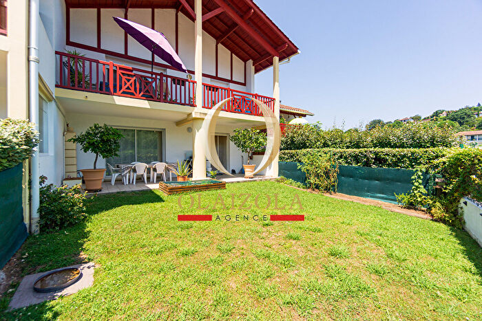 Appartement à vendre - Saint-Pée-sur-Nivelle - 3 pièces - 2 chambres