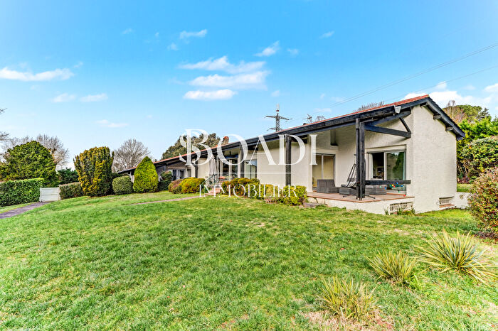 Maison à vendre - Vigoulet-Auzil - 5 pièces - 4 chambres