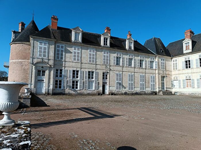 Avaray - Appartement 6 pièces à vendre