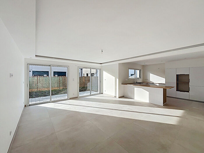 Maison à vendre - Aiserey - 5 pièces - 4 chambres