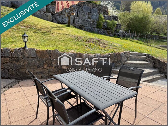 Maison 6 pièces à Morez, à vendre