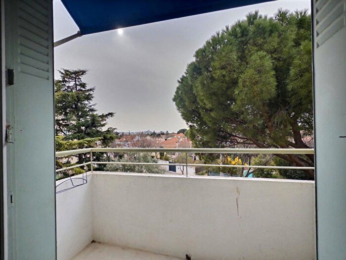 Appartement à louer - Saint Barnabé, Marseille ème arrondissement - 3 pièces - 2 chambres