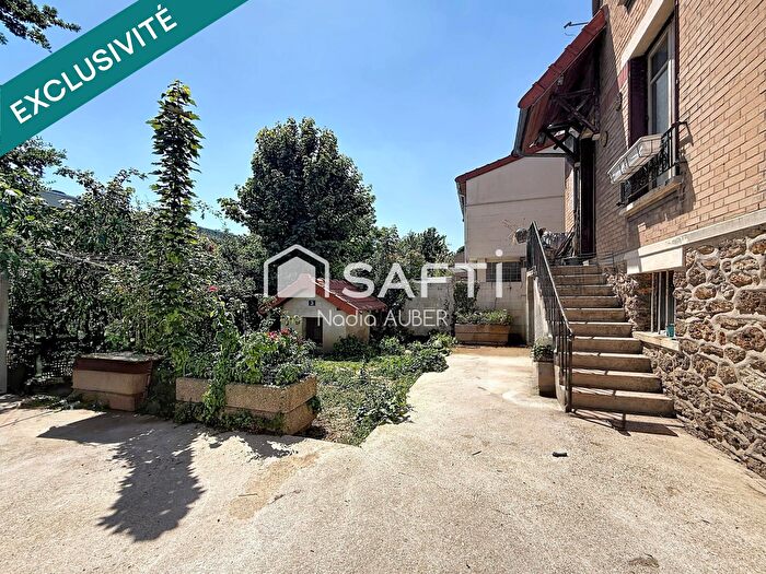 Maison 5 pièces à Vitry-sur-Seine, Paul Forment, La Ferme, à vendre