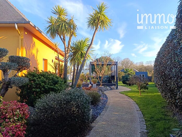 Maison à vendre - Maure-de-Bretagne - 7 pièces - 4 chambres