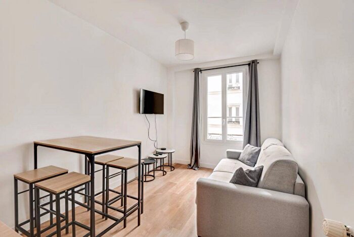 Appartement à louer - Pereire-Malesherbes, Paris ème arrondissement - 2 pièces - 1 chambre