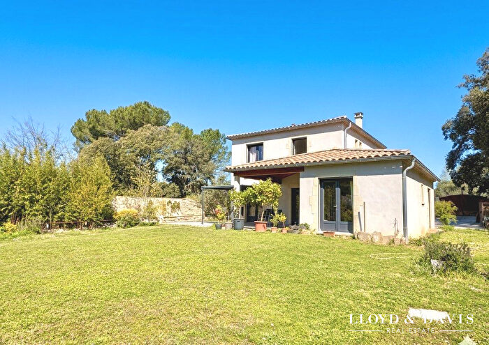 Maison 7 pièces à vendre à Uzès