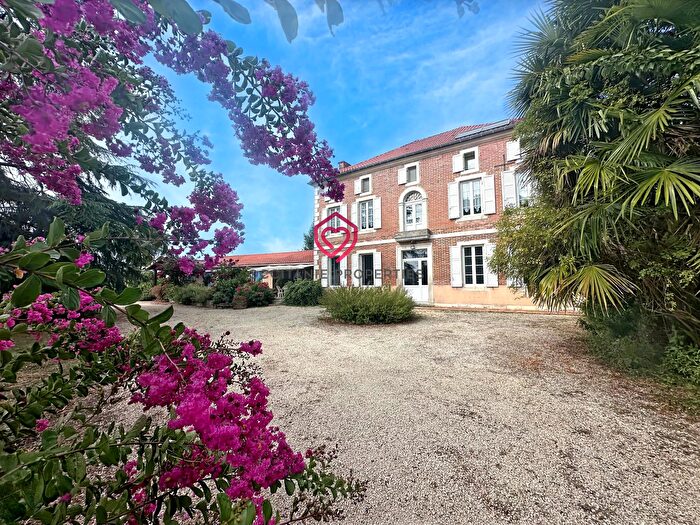 Maison 12 pièces à Arblade-le-Haut, à vendre