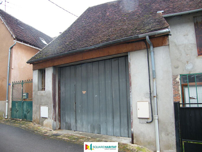 Maison à vendre - Saint-Julien-du-Sault - 1 pièce