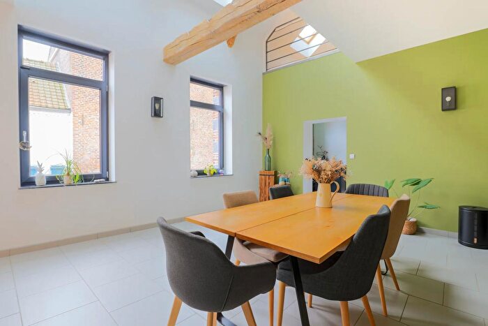 Maison à vendre - Curgies - 7 pièces - 3 chambres