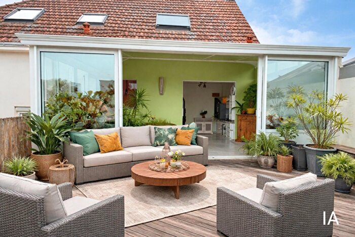 Appartement à vendre - Nantes, Le Bout des Pavés, Fantaisie - 8 pièces - 6 chambres