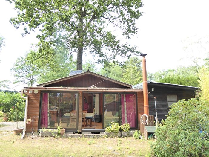 Saint-Chéron - Maison 2 pièces à vendre