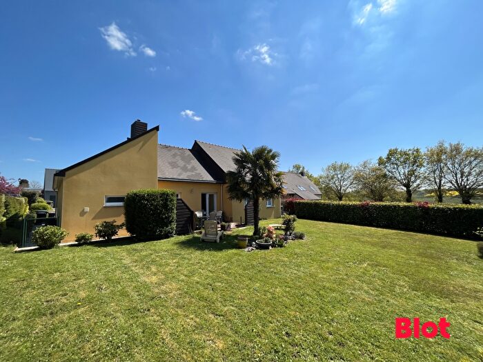 Maison 4 pièces à Le Petit-Fougeray, à vendre