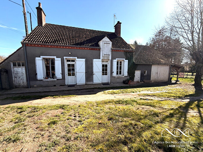 Maison à vendre - Viglain - 4 pièces - 3 chambres