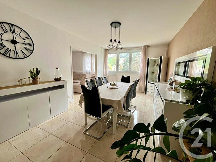Appartement à vendre - Saint-Étienne, La Métare, Le Portail Rouge, Fauriel, Villeboeuf - 6 pièces - 4 chambres