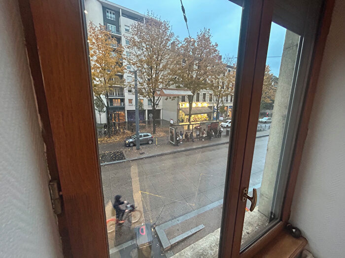 Appartement à vendre - Villeurbanne, République, Tolstoi - 3 pièces - 2 chambres