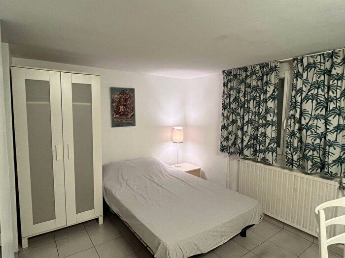 Appartement 1 pièce à Centre, Saint-Sébastien-sur-Loire, à louer