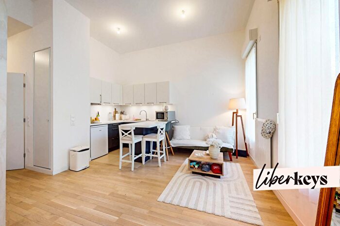 Appartement 1 pièce à Saint-Germain-en-Laye, Hennemont, à vendre