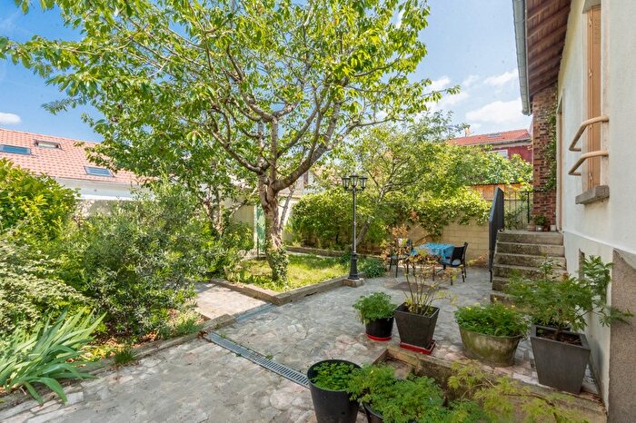 Maison 5 pièces à vendre à Romainville, Trois Communes, Les Ormes