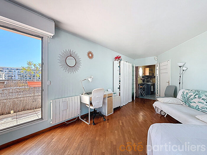 Appartement à vendre - Issy-les-Moulineaux, Centre-ville, Corentin Celton, Les Varennes - 1 pièce