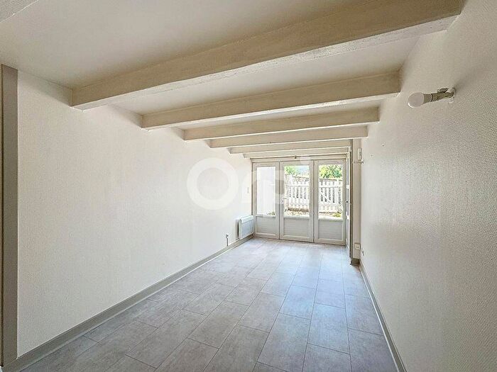 Appartement à louer - Centre-Faubourgs Sud, Chaumont - 2 pièces - 1 chambre