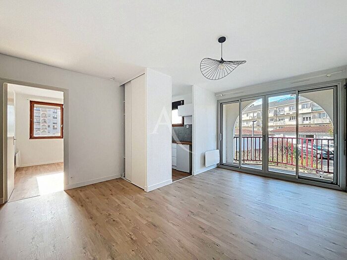 Appartement à louer - Lorraine, Cholet - 2 pièces - 1 chambre