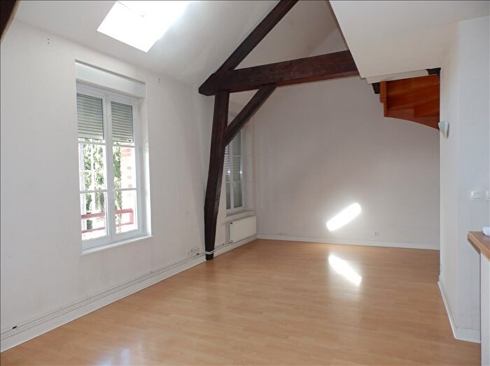 Appartement 3 pièces à louer à Moulins, Centre-ville
