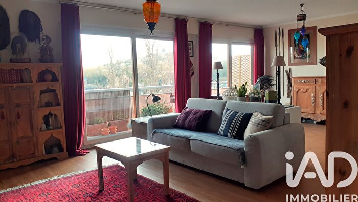 Appartement à vendre - Évreux, Navarre - 4 pièces - 2 chambres