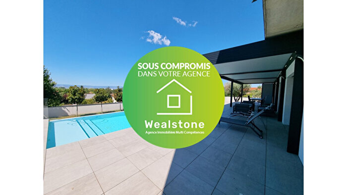 Maison à vendre - Saint-Bonnet-les-Oules - 7 pièces - 3 chambres