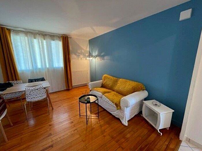 Appartement à louer - Championnet-Caserne de Bonne, Grenoble - 3 pièces - 2 chambres