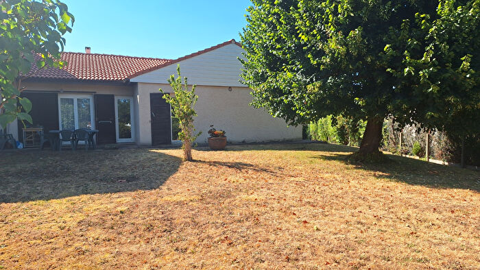 Maison 4 pièces à Cournon-d'Auvergne, Loubatières, Palavézy, La Ribeyre, à vendre
