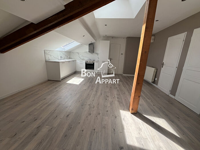 Appartement à vendre - Clouange - 4 pièces - 2 chambres