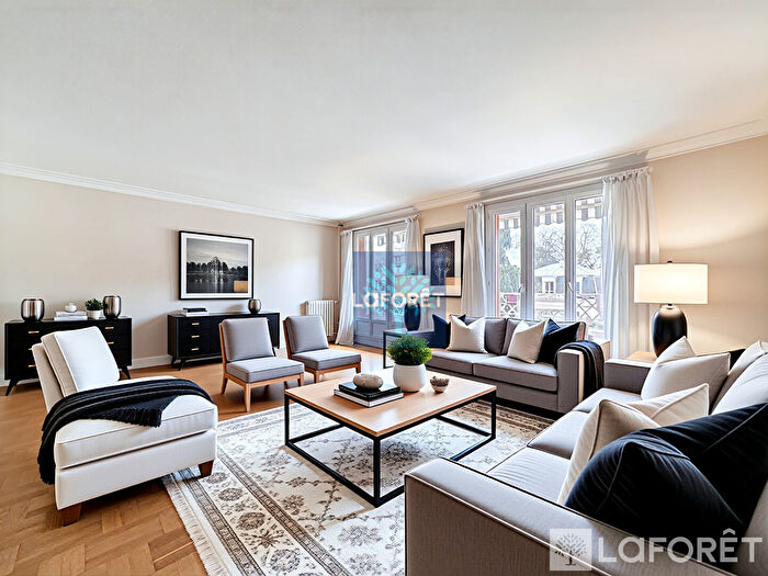 Appartement à vendre - Fontenay-sous-Bois, Proche Bois de Vincennes, Rer A - 3 pièces - 2 chambres