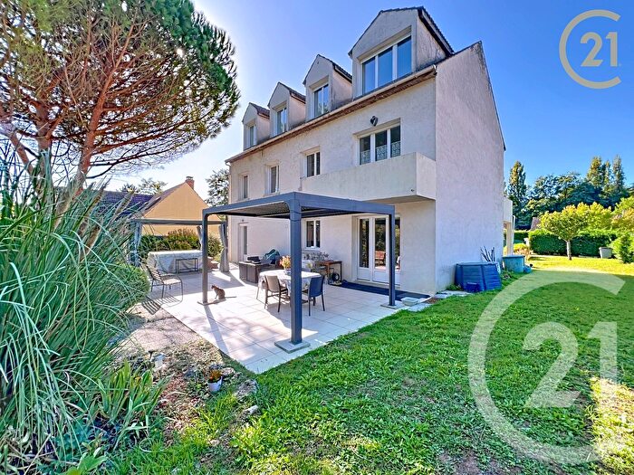 Maison à vendre - Saint-Fargeau-Ponthierry - 8 pièces - 4 chambres