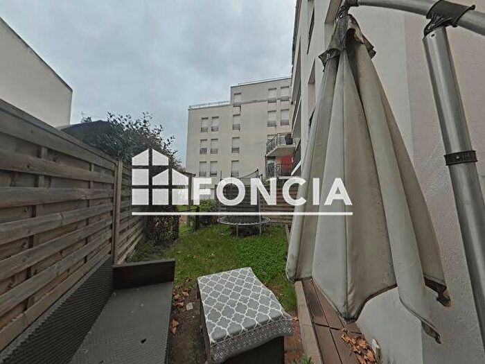 Appartement à louer - Mutuelle-Barbusse-Saint Rémy- Joliot Curie, Saint-Denis - 4 pièces - 3 chambres