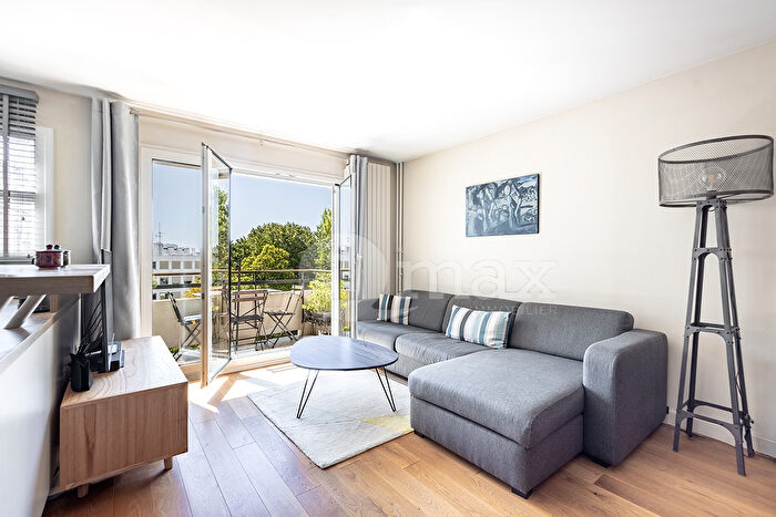 Asnières-sur-Seine, Bécon, Bourguignons : Appartement 3 pièces à vendre