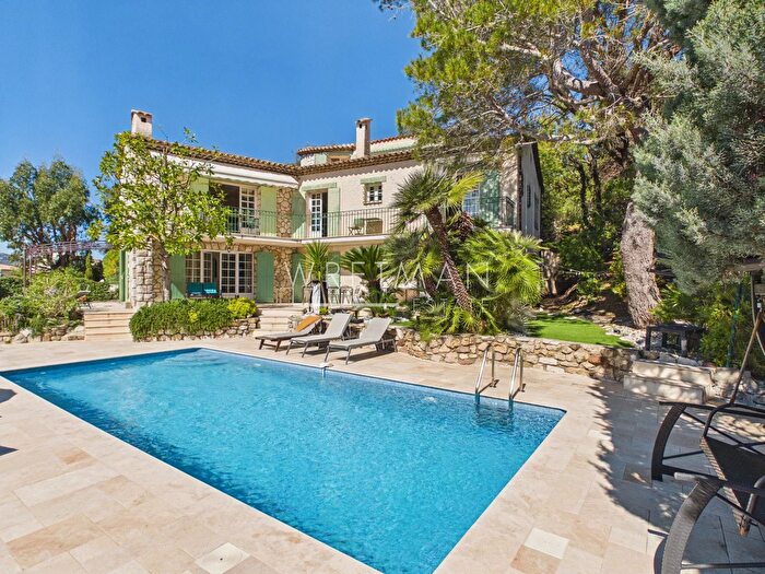 Maison à vendre - Mandelieu-la-Napoule, Minelle - 9 chambres