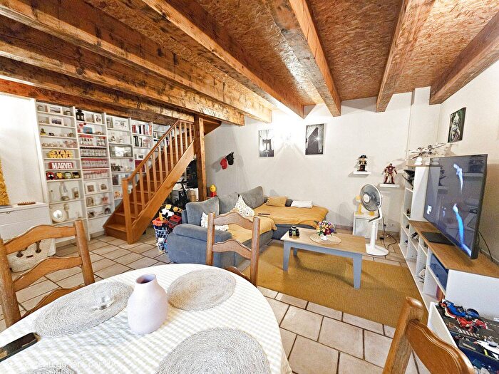 Aigues-Mortes : Maison 3 pièces à louer