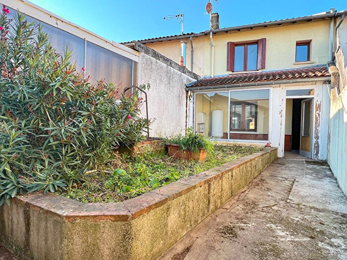 Maison à vendre - Saint-Sulpice-la-Pointe - 4 pièces - 2 chambres