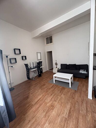 Appartement à louer - Bordeaux - 2 pièces - 1 chambre