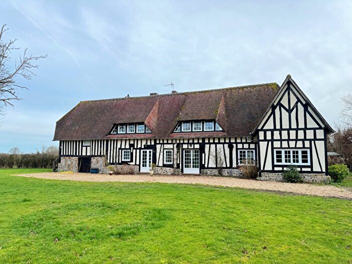 Maison à vendre - Bernay - 8 pièces - 5 chambres