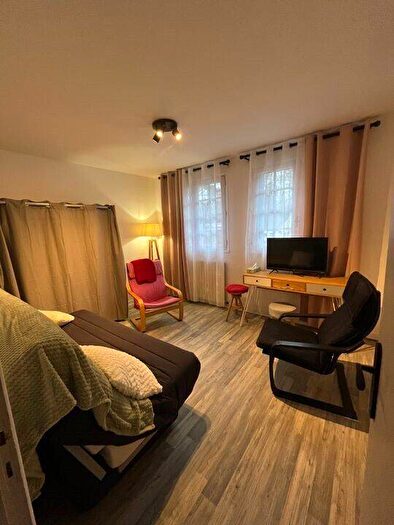 Maison à louer - Baud - 7 pièces - 6 chambres