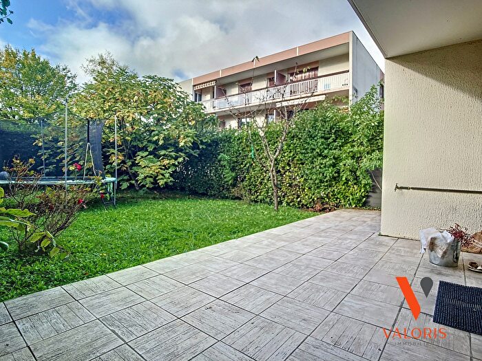 Appartement à louer - Eybens - 3 pièces - 2 chambres