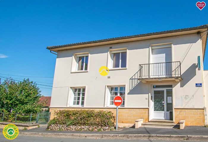 Maison à vendre - Le Buisson-de-Cadouin - 5 pièces - 3 chambres