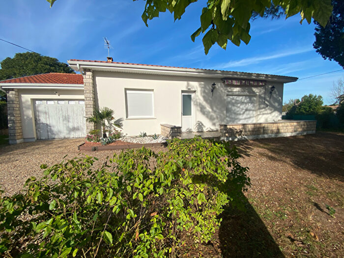 Maison à vendre - Saint-Loubès - 4 pièces - 3 chambres