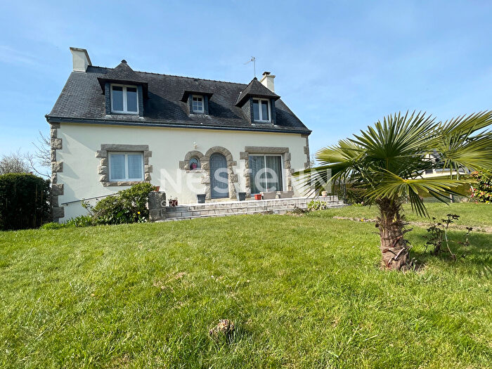 Maison à vendre - Elven - 6 pièces - 4 chambres