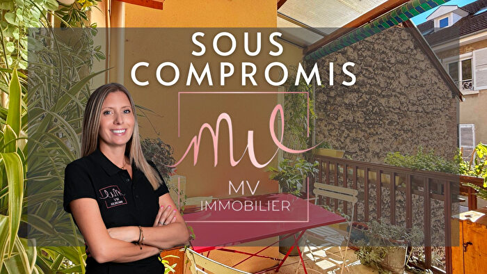 Appartement à vendre - Voiron, Baltiss, Paviot - 4 pièces - 2 chambres