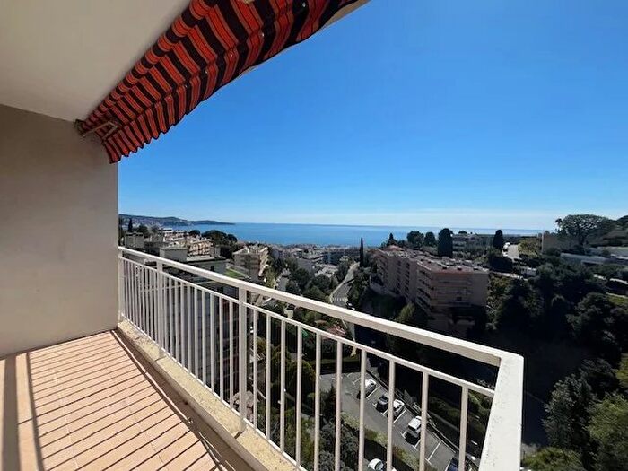 Appartement à louer - Nice, Lanterne - 3 pièces - 2 chambres