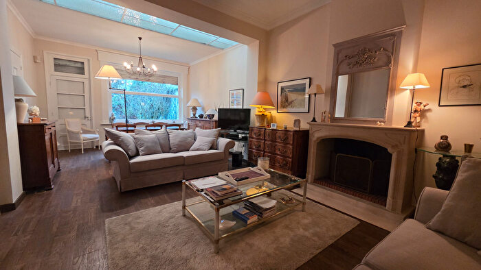 Maison à vendre - Onnaing - 7 pièces - 6 chambres