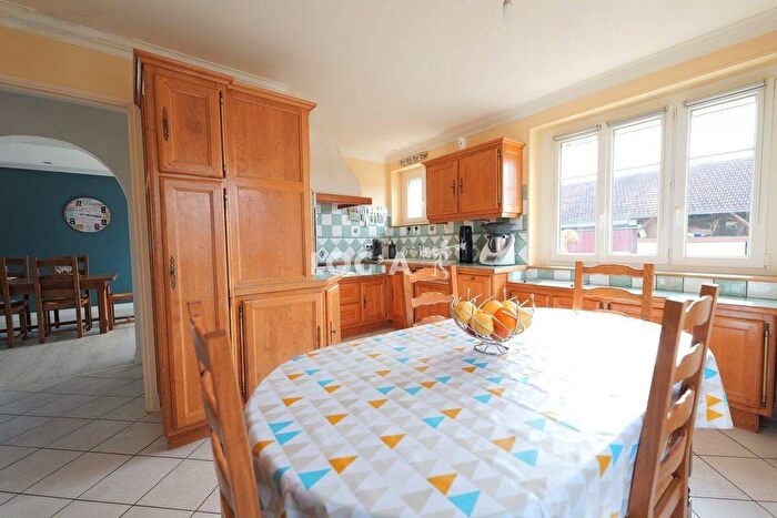 Maison 6 pièces à Varanges, à louer